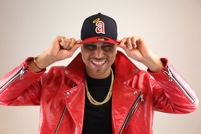 The Radio One Atlanta Hot 107.9 Mixer Staff